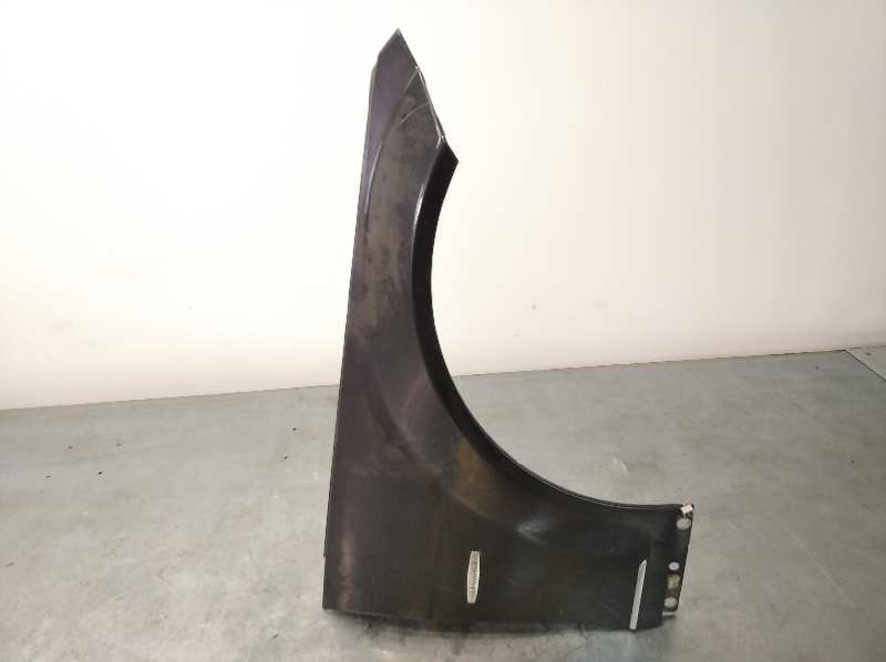 Right front fenders MERCEDES-BENZ C-CLASS (W204) 5602381 | B-Parts