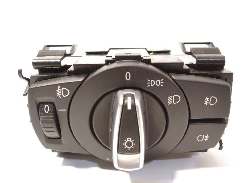 Commutateur BMW 1 Coupe (E82) 120 d 5804088 | B-Parts