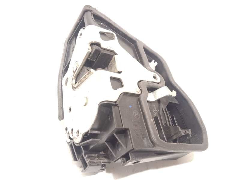 Fechadura frente esquerda BMW 1 (F20) 116 d 9845961 | B-Parts