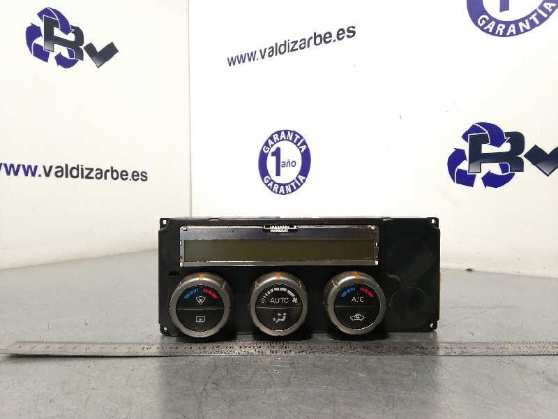 Climate control NISSAN NP300 NAVARA (D40) 2.5 dCi 4WD (D40TT, D40T ...