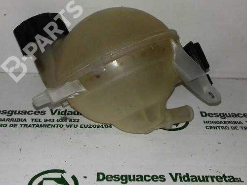 Vase D'Expansion PEUGEOT 308 I (4A_, 4C_) 1.6 16V 2002528 | B-Parts