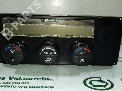 Climate control NISSAN NP300 NAVARA (D40) 2.5 dCi 4WD (D40TT, D40T ...