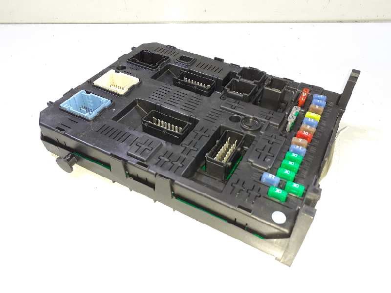 Fuse box CITROËN BERLINGO MULTISPACE (B9) 11740441 | B-Parts
