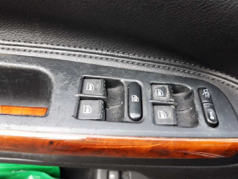 Radiator fan VW PASSAT B5.5 (3B3) 1.9 TDI 1586594 | B-Parts