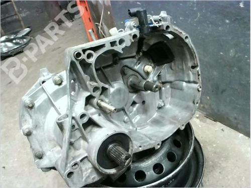Manual gearbox VW GOLF VII (5G1, BQ1, BE1, BE2) 1.6 TDI 4193031 | B-Parts