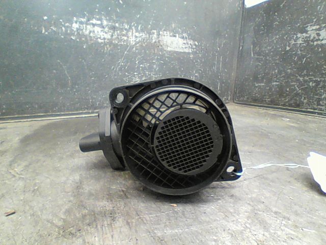 Mass air flow sensor VW POLO IV (9N_, 9A_) 1.9 TDI 10758247 | B-Parts