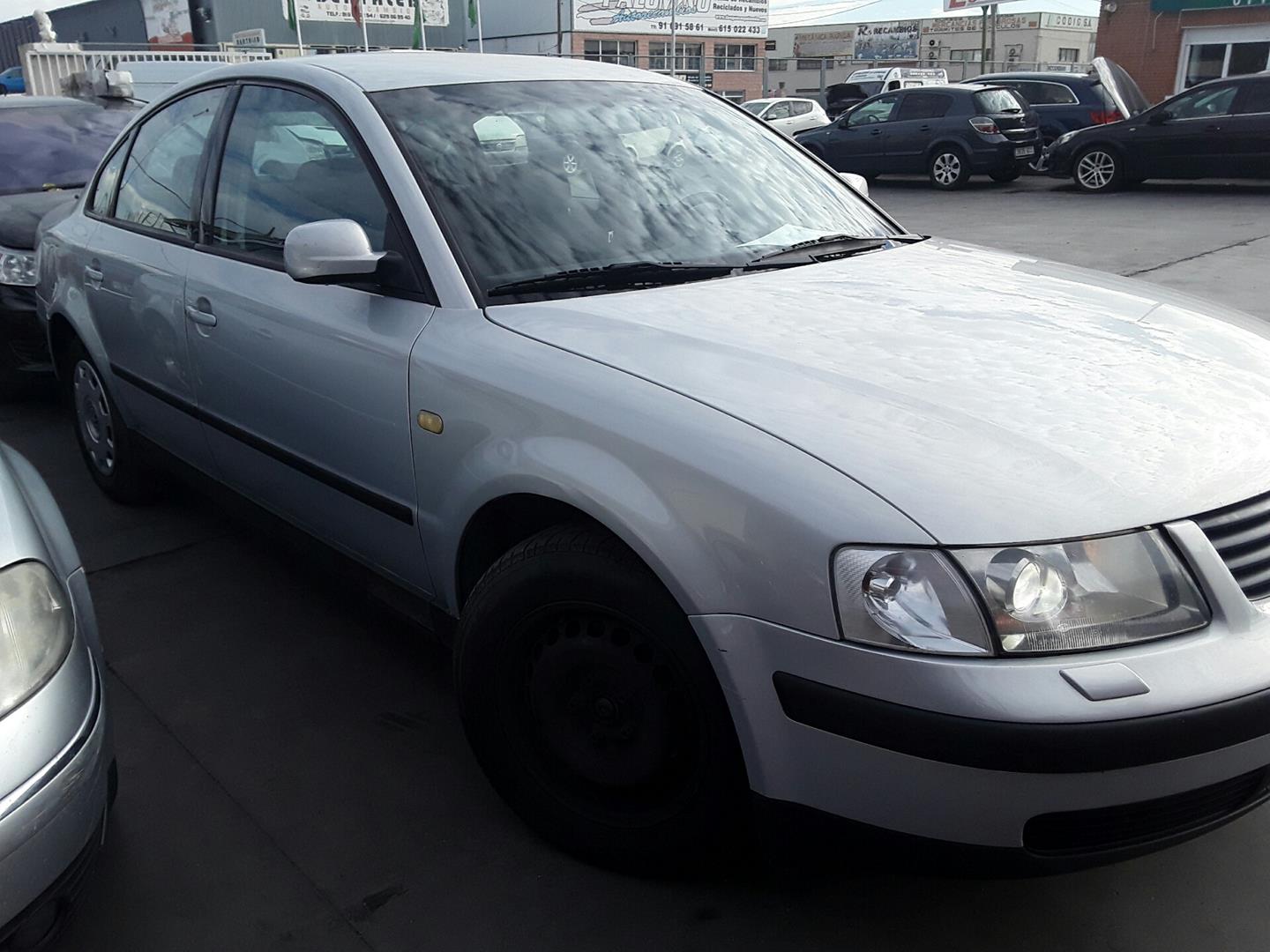 Front bumper VW PASSAT B5 (3B2) 1.9 TDI 11051510 | B-Parts