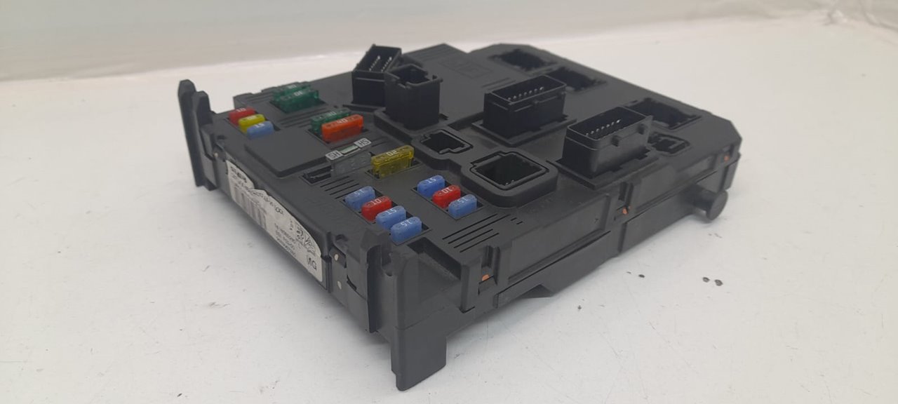 Fuse box CITROËN C2 (JM_) 1.4 HDi 12434666 | B-Parts