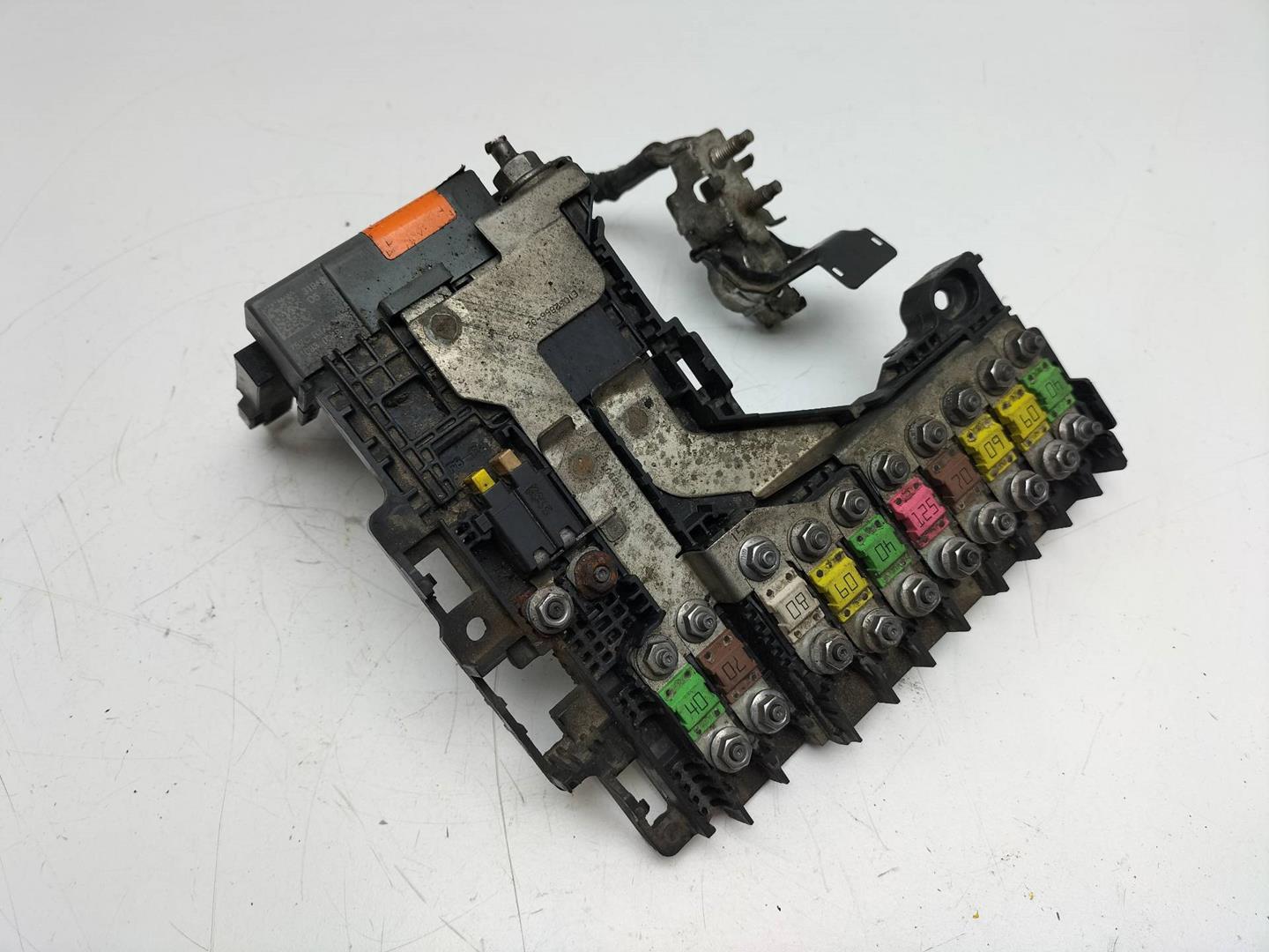 Fuse box PEUGEOT 508 I (8D_) 1.6 HDi 12629536 | B-Parts