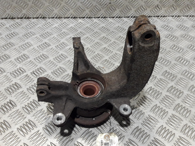 Left front steering knuckle RENAULT MEGANE II (BM0/1_, CM0/1_) 1.5 dCi ...