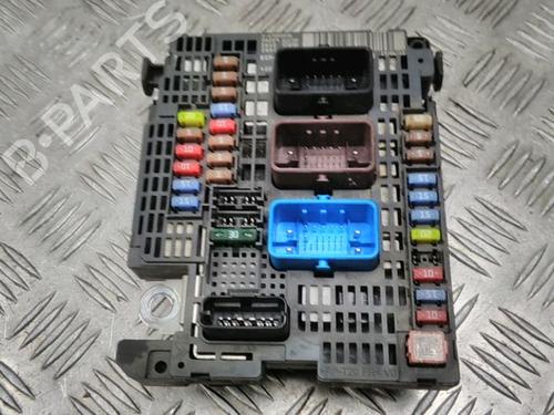 Boîte à Fusibles PEUGEOT 508 SW I (8E_) 2.0 HDi 9569576 | B-Parts