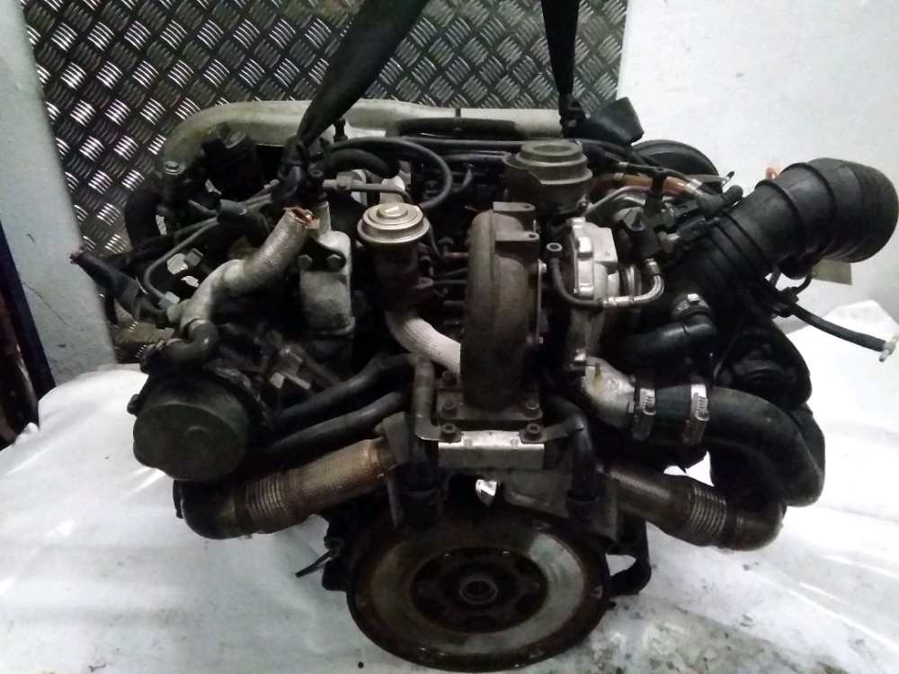 Moteur AUDI A4 B6 Convertible (8H7) 2.5 TDI 13077556 | B-Parts