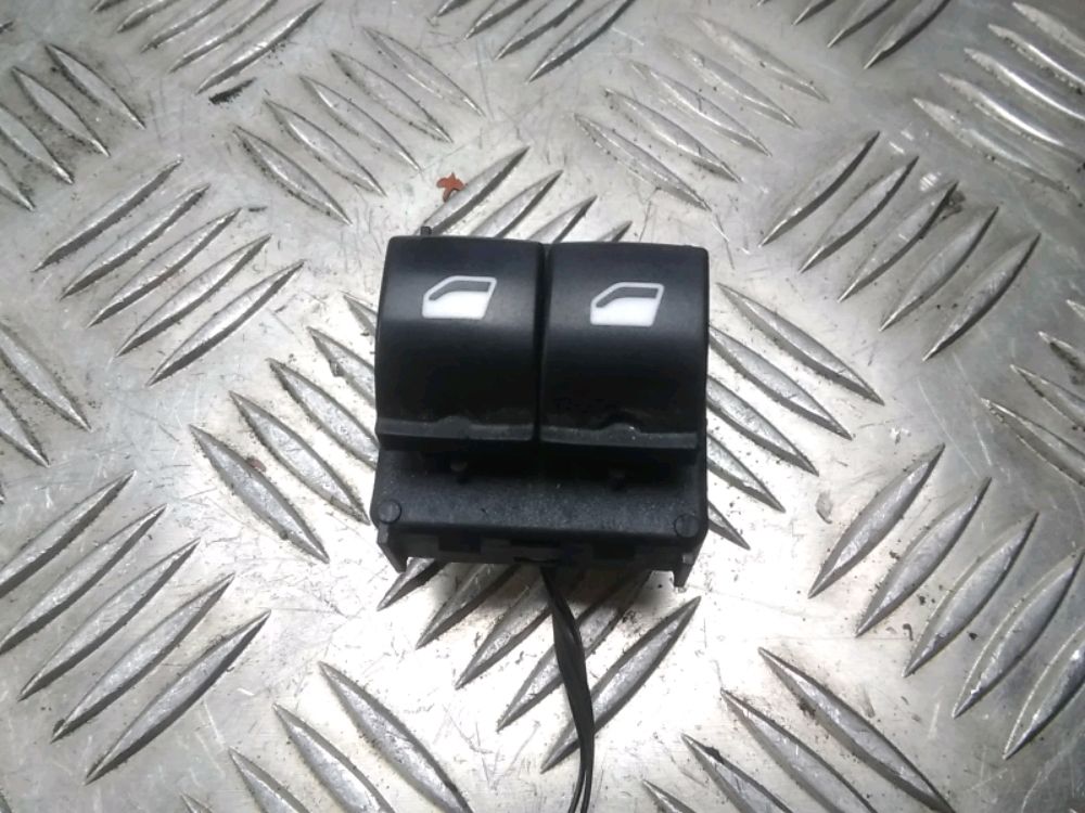 Interrupteur de vitre avant gauche CITROËN C4 CACTUS 1.6 BlueHDi 100 ...