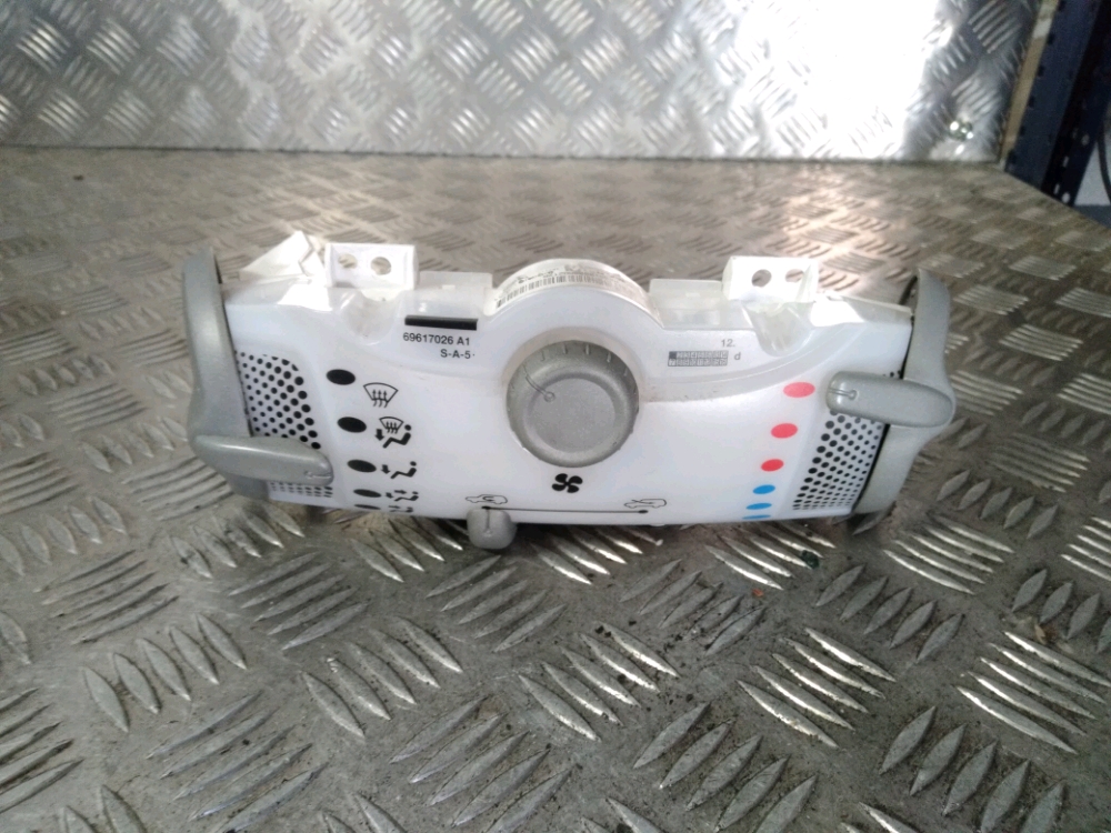 Climate control CITROËN C1 (PM_, PN_) 1.0 11713290 | B-Parts