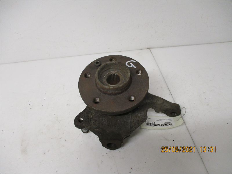 Left front steering knuckle RENAULT TRAFIC II Van (FL) 1.9 dCi 100 ...