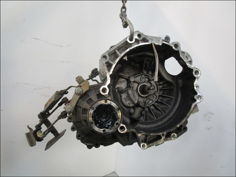 Manual gearbox VW GOLF IV (1J1) 1.4 16V 10941749 | B-Parts