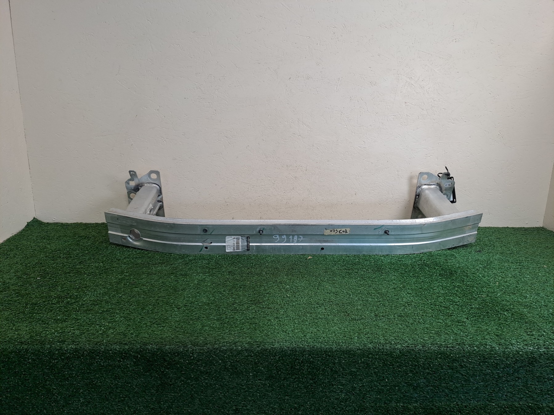 Front bumper reinforcement RENAULT CLIO IV (BH_) 1.5 dCi 75 30302734 ...