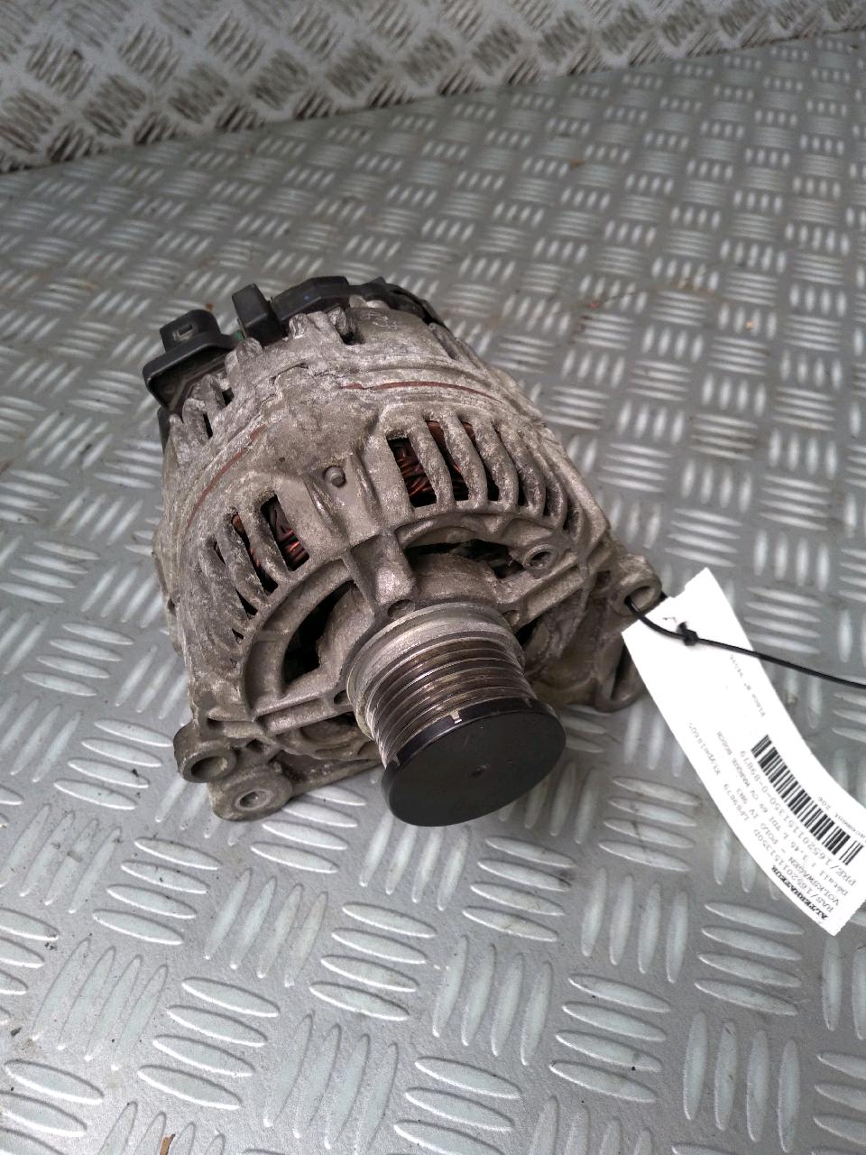 Dynamo VW POLO (9N_, 9A_) 1.4 TDI 11407757 | B-Parts