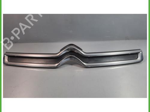 Front grille CITROËN C3 II (SC_) 1.4 HDi 70 (SC8HZC, SC8HR0, SC8HP4 ...