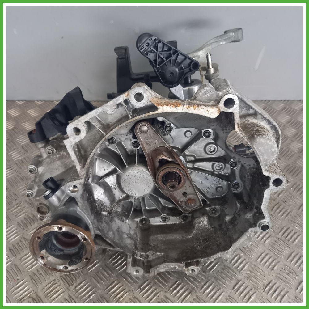 Manual gearbox VW POLO (9N_, 9A_) 1.2 12V 11973501 | B-Parts