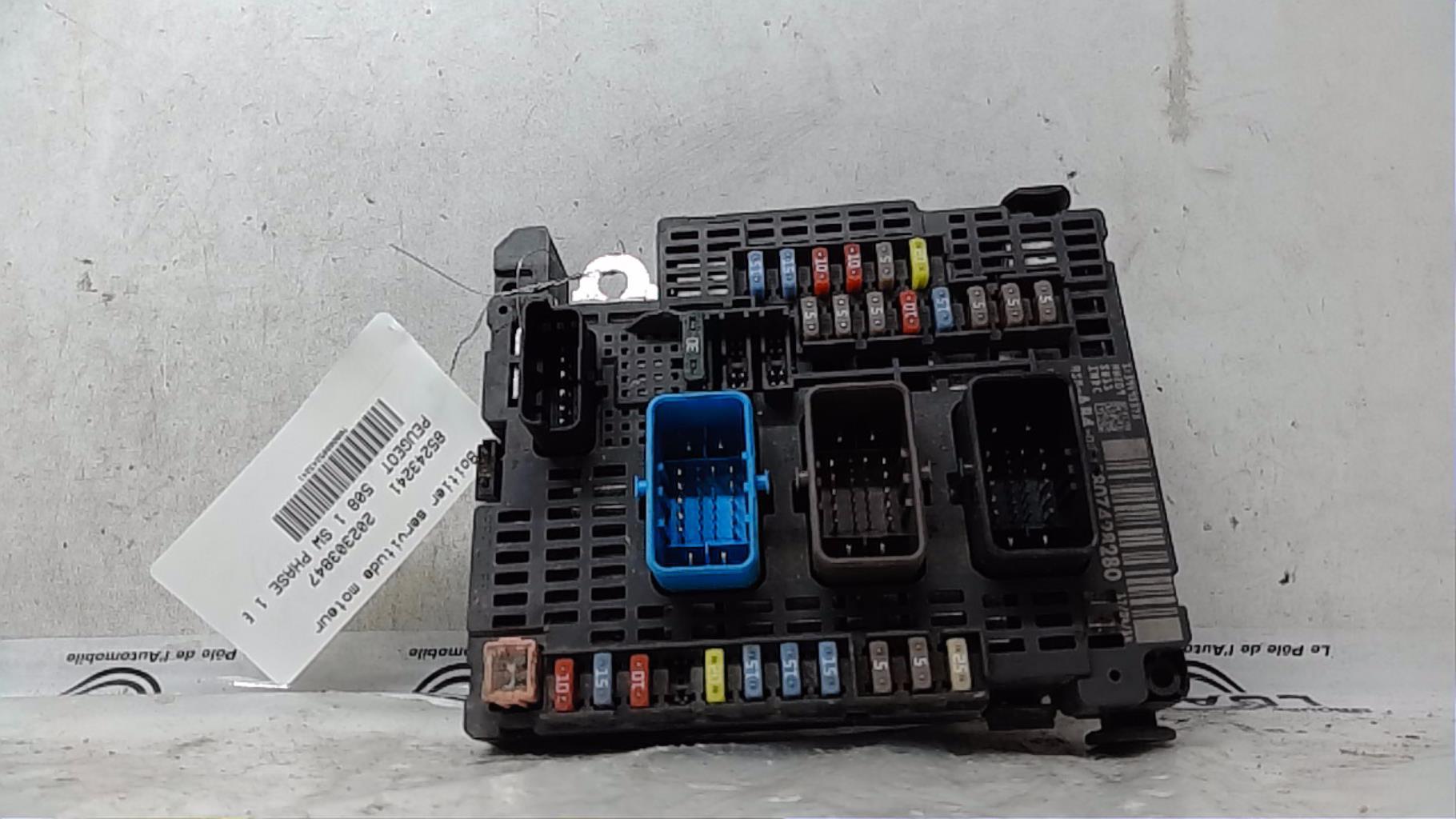 Boîte à Fusibles PEUGEOT 508 SW I (8E_) 2.0 HDi 17378164 | B-Parts