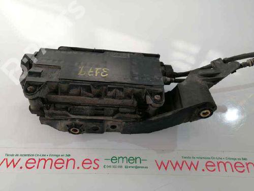 Freno a mano elettrico RENAULT SCÉNIC II (JM0/1_) 1.5 dCi (JM1E, JM16) 4883341 | B-Parts