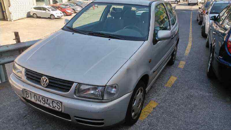 Left front window switch VW POLO III CLASSIC (6V2) 100 1.6 | B-Parts