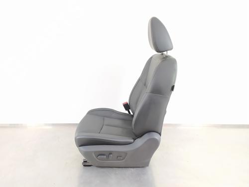 Asiento delantero izquierdo NISSAN X-TRAIL III (T32_, T32R, T32RR) 1.6 ...