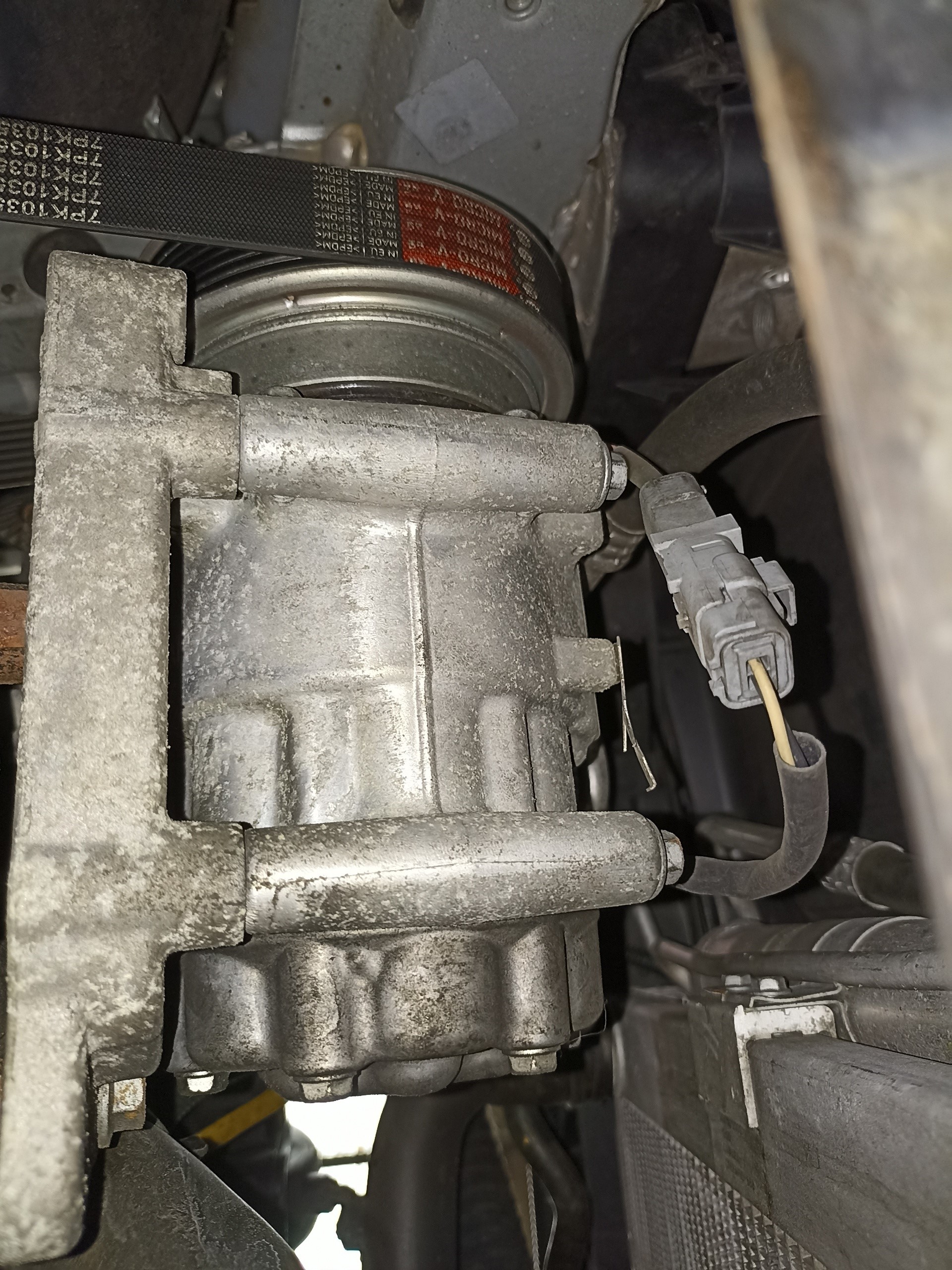 AC compressor RENAULT MODUS / GRAND MODUS (F/JP0_) 8373783 | B-Parts