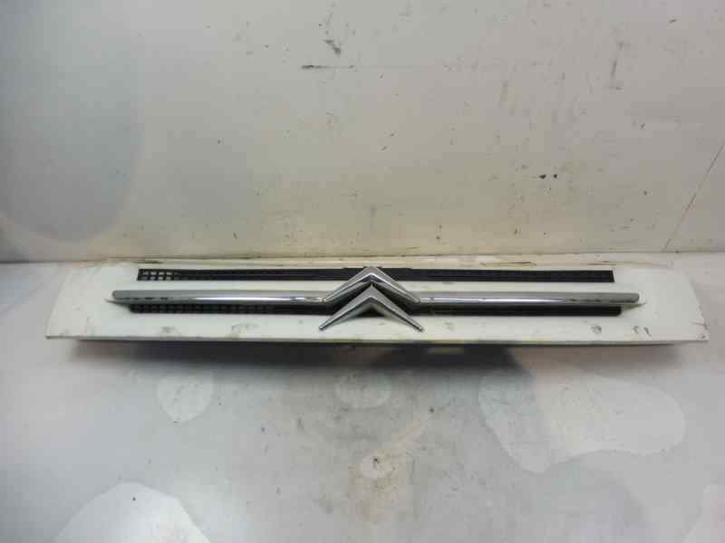 Grilles de calandre CITROËN BERLINGO Box Body/MPV (B9) 1.6 HDi 75 2522431 | B-Parts