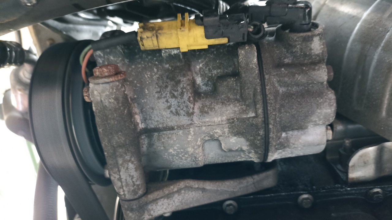 AC compressor PEUGEOT 308 CC (4B_) 1.6 16V 9846070 | B-Parts