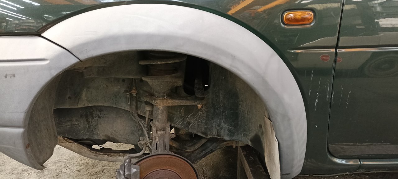 Wheel arch trim LAND ROVER FREELANDER I (L314) 2.0 DI 4x4 9857126 | B-Parts