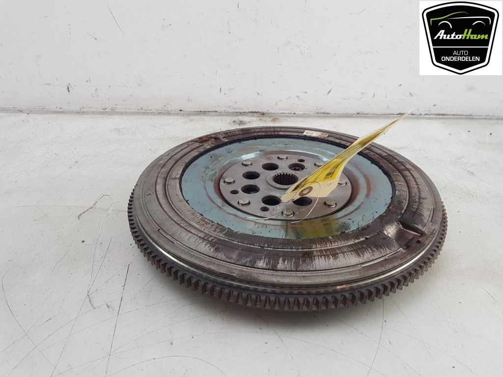 Flywheel MERCEDES-BENZ C-CLASS (W205) C 350 e (205.047) 20208438 | B-Parts