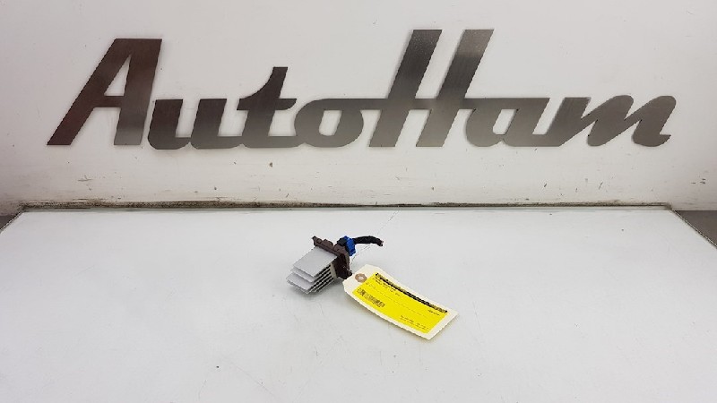 Heater resistor HYUNDAI i30 (FD) 1.6 12016415 | B-Parts