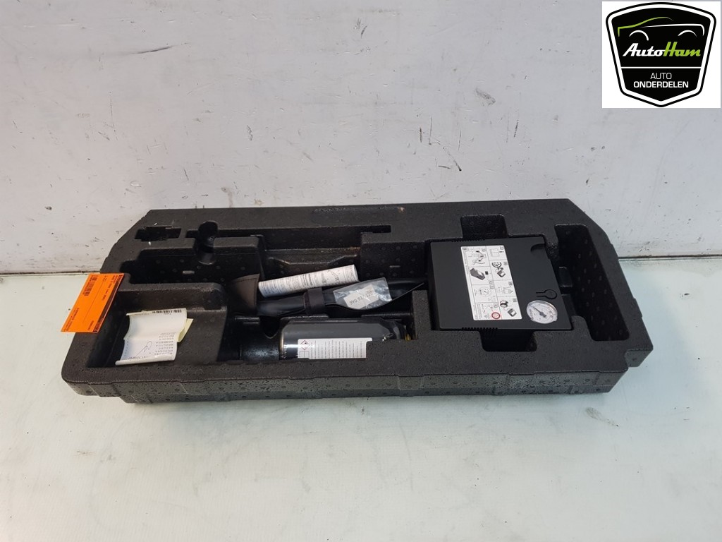 Jack Kit AUDI E-TRON Sportback (GEA) 50 quattro 13104389 | B-Parts