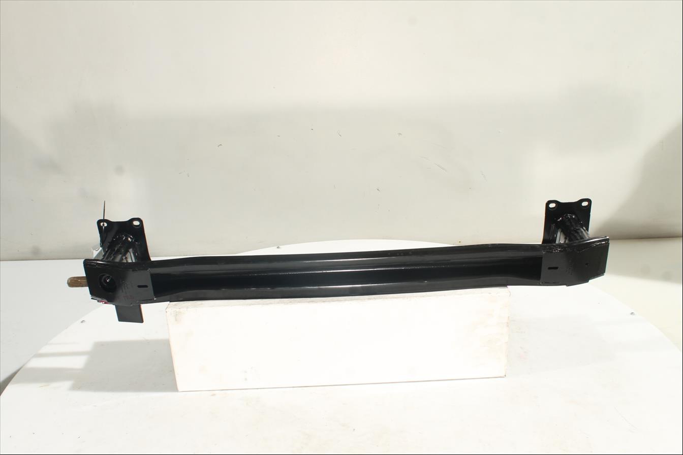 Traverse VW GOLF VIII (CD1, DA1) 1.5 eTSI 24578611 | B-Parts