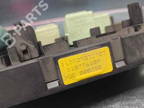 Fuse box LAND ROVER RANGE ROVER III (L322) 3.0 D 4x4 5680938 | B-Parts