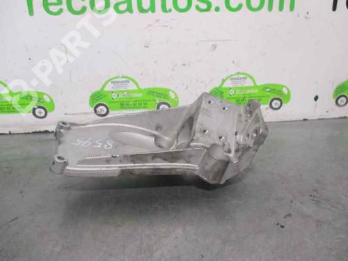 Engine mount VOLVO V40 Hatchback (525, 526) D2 (120 hp) | B-Parts