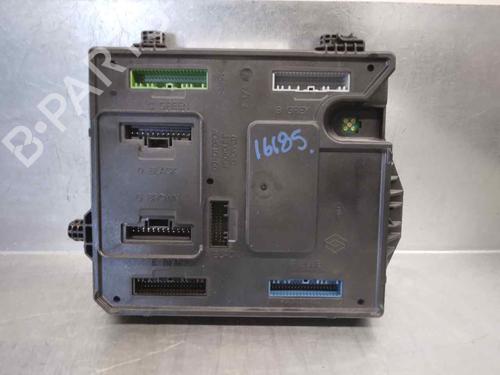 Fuse box RENAULT FLUENCE (L3_) 1.5 dCi (L30B) 2307585 | B-Parts