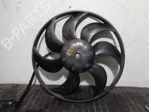 Radiator fan PEUGEOT 208 II (UB_, UP_, UW_, UJ_) e-208 7579760 | B-Parts