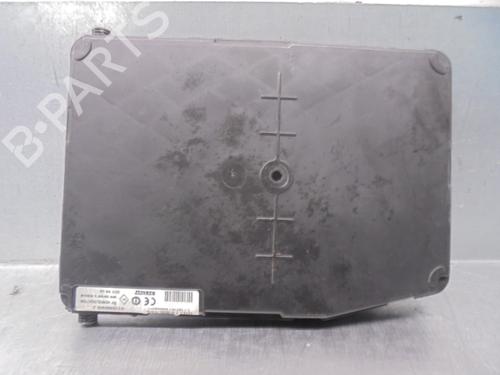Caixa de fusíveis RENAULT GRAND SCÉNIC II (JM0/1_) 1.9 dCi (JM0G, JM12 ...