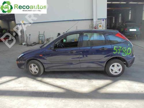Fuse box FORD FOCUS I (DAW, DBW) 1.8 Turbo DI / TDDi 2113462 | B-Parts