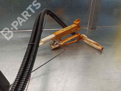 Fuel pump LAND ROVER RANGE ROVER III (L322) 3.0 D 4x4 5765716 | B-Parts