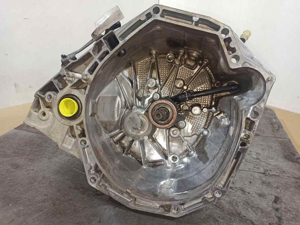 Manual gearbox DACIA DUSTER (HS_) 1.5 dCi (HSAJ) 10570224 | B-Parts