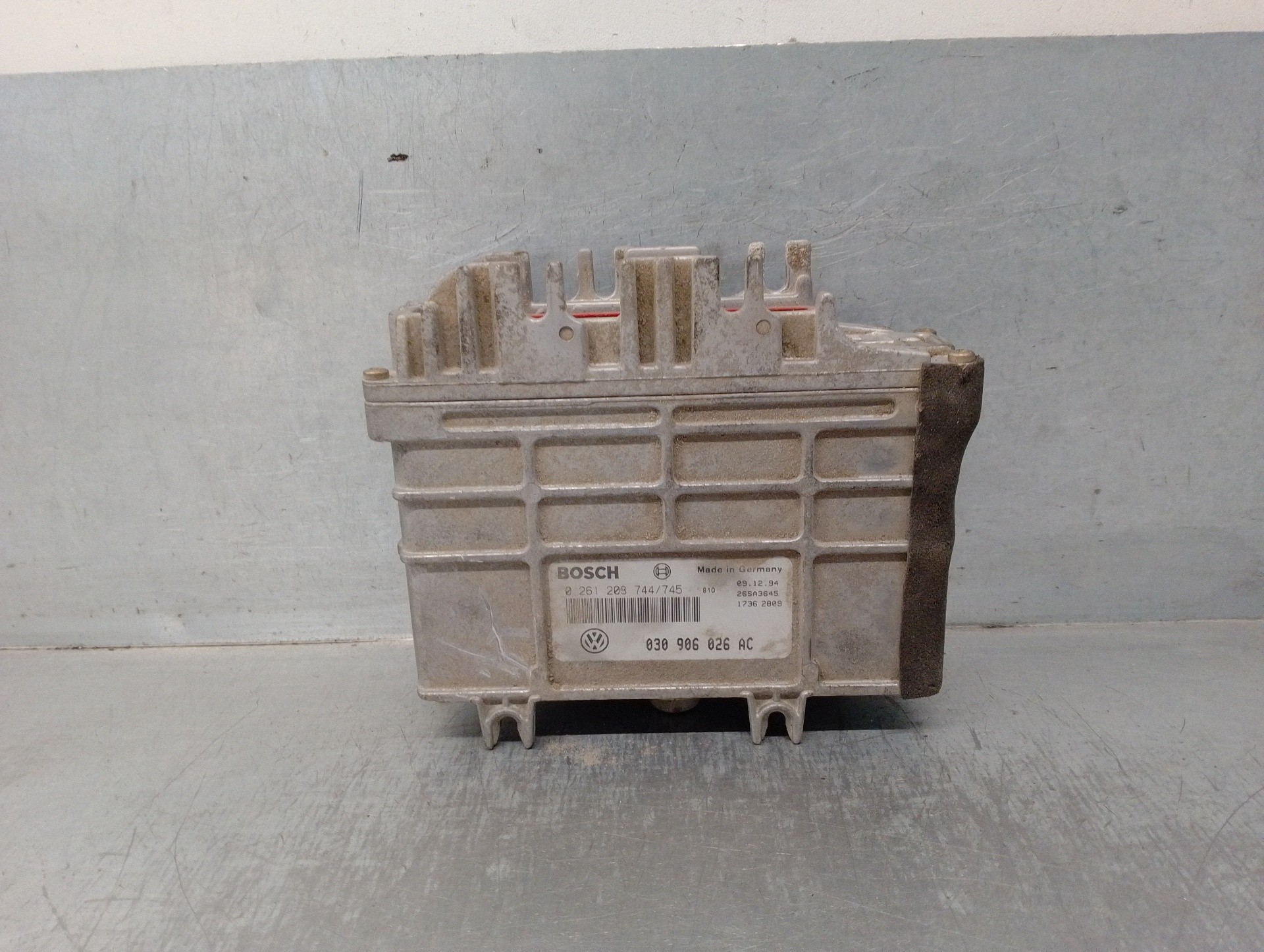Centralita motor VW POLO III (6N1) 12946731 | B-Parts