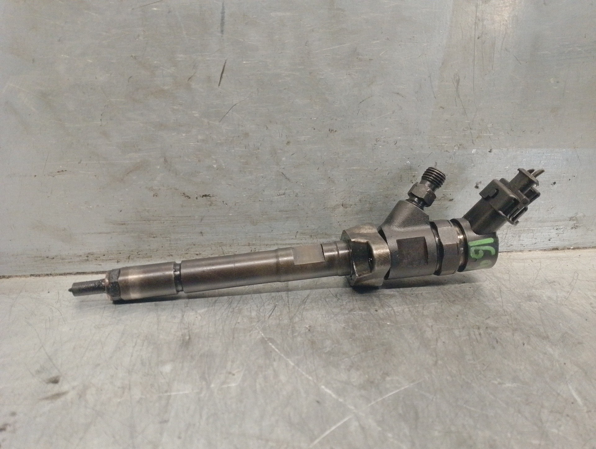 Injecteur CITROËN C4 Grand Picasso I (UA_) 1.6 HDi 12579766 | B-Parts