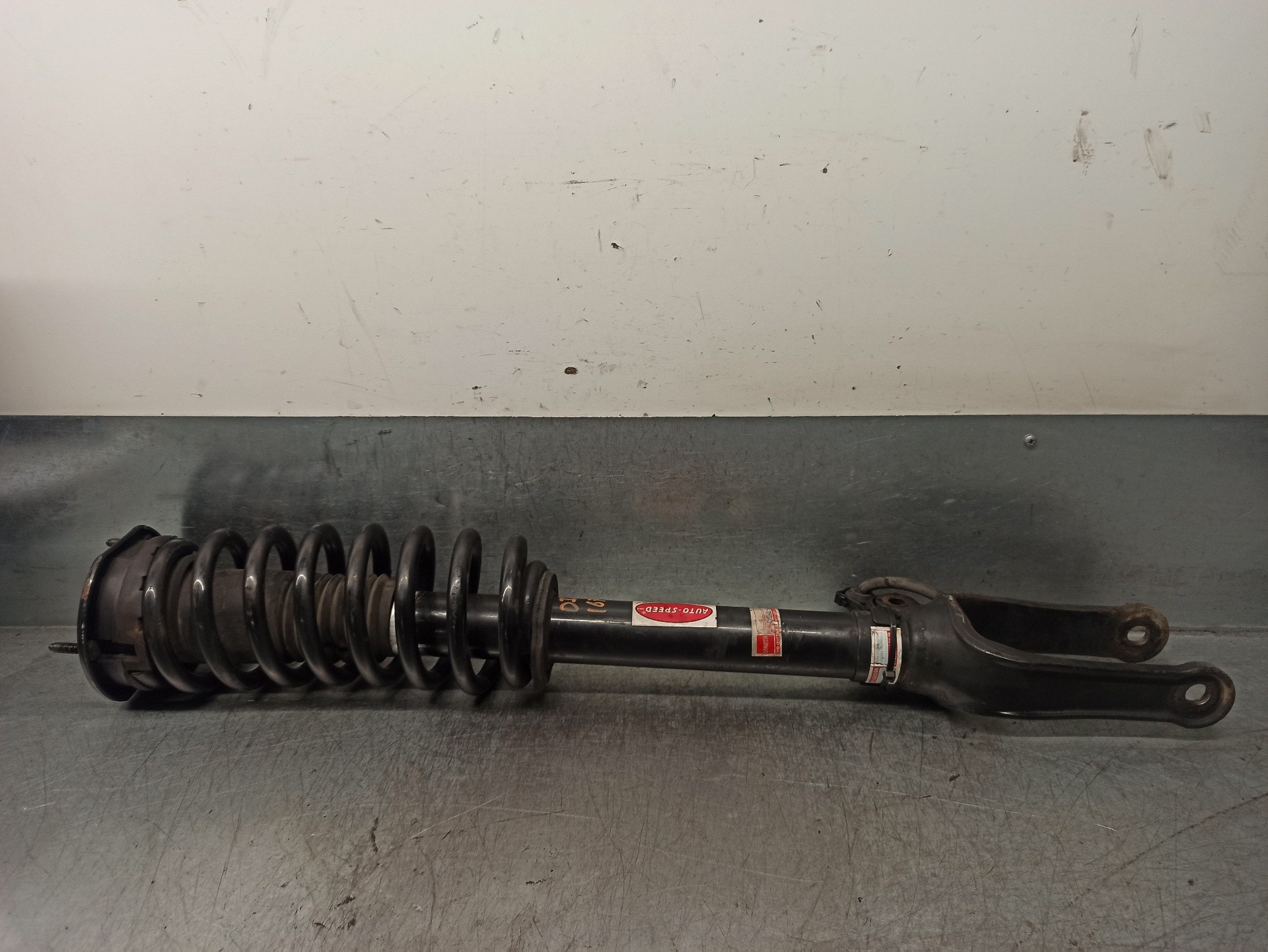 Left front shock absorber MERCEDES-BENZ R-CLASS (W251, V251) R 320 CDI ...