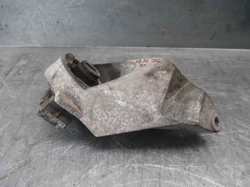 Engine mount RENAULT TWINGO I (C06_) 1.2 (C066, C068) 8762629 | B-Parts