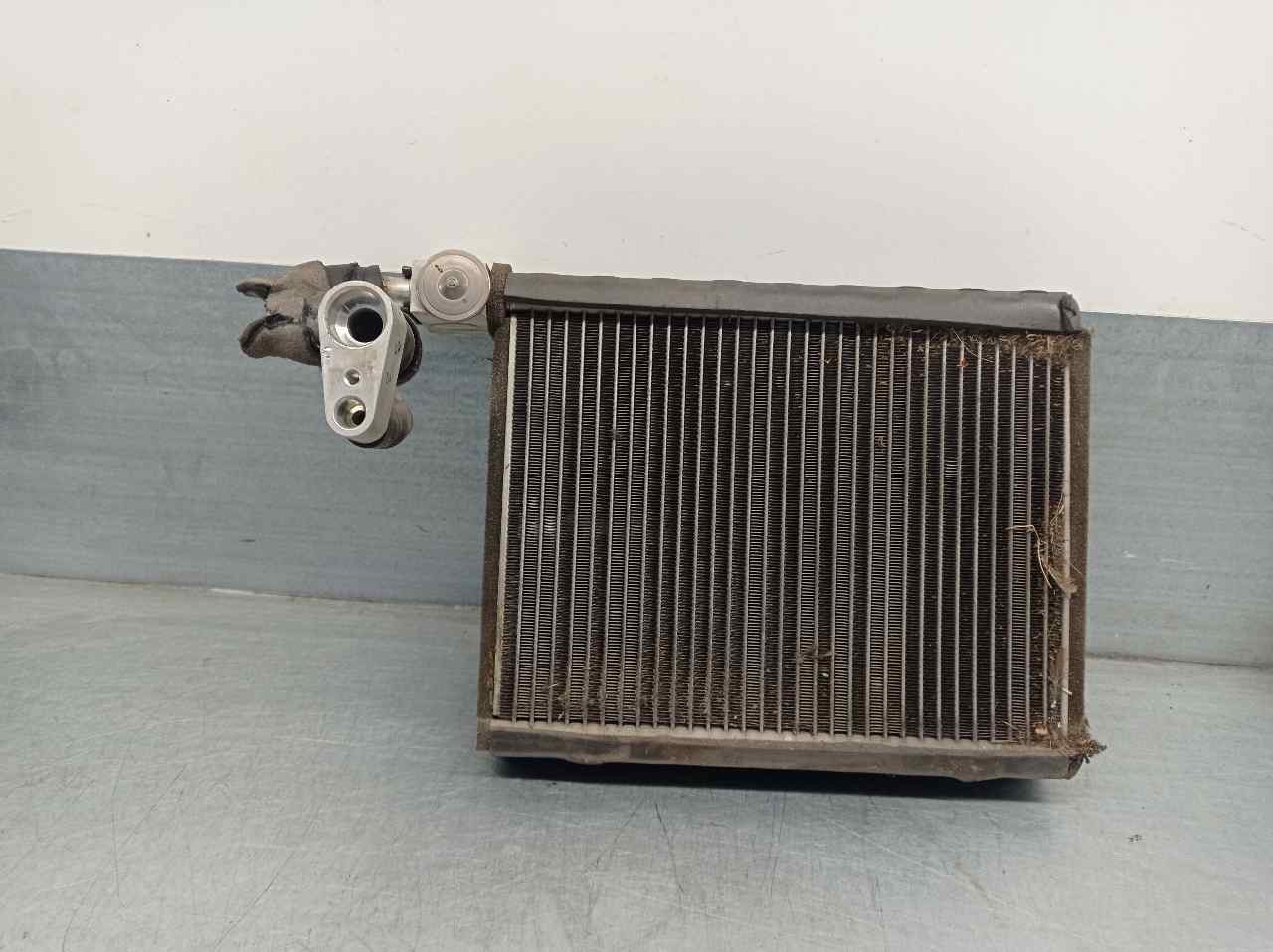 Air conditioning evaporator MITSUBISHI L200 / TRITON (KA_T, KB_T ...