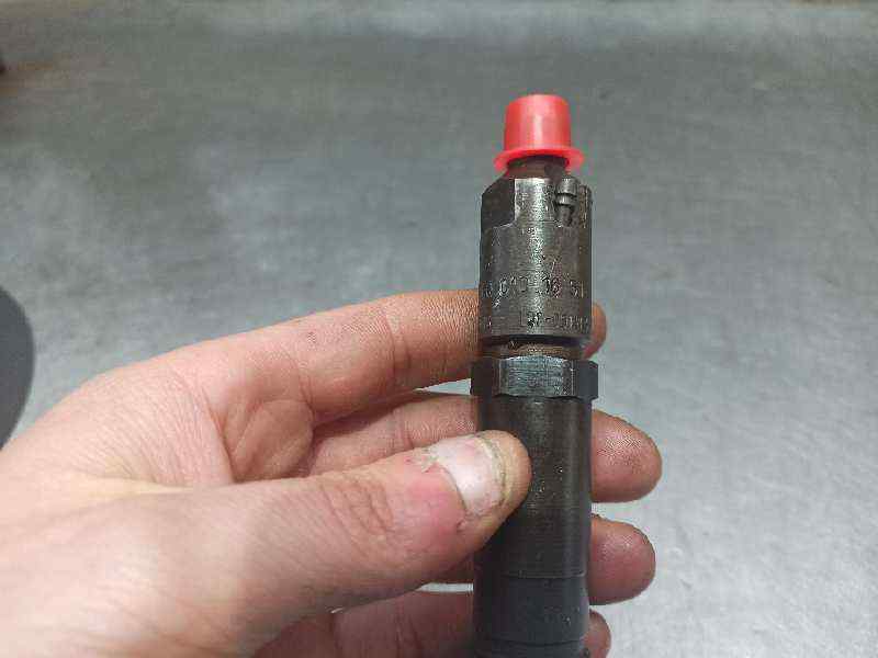 Injector MERCEDES-BENZ C-CLASS (W202) C 220 D (202.121) 6994735 | B-Parts